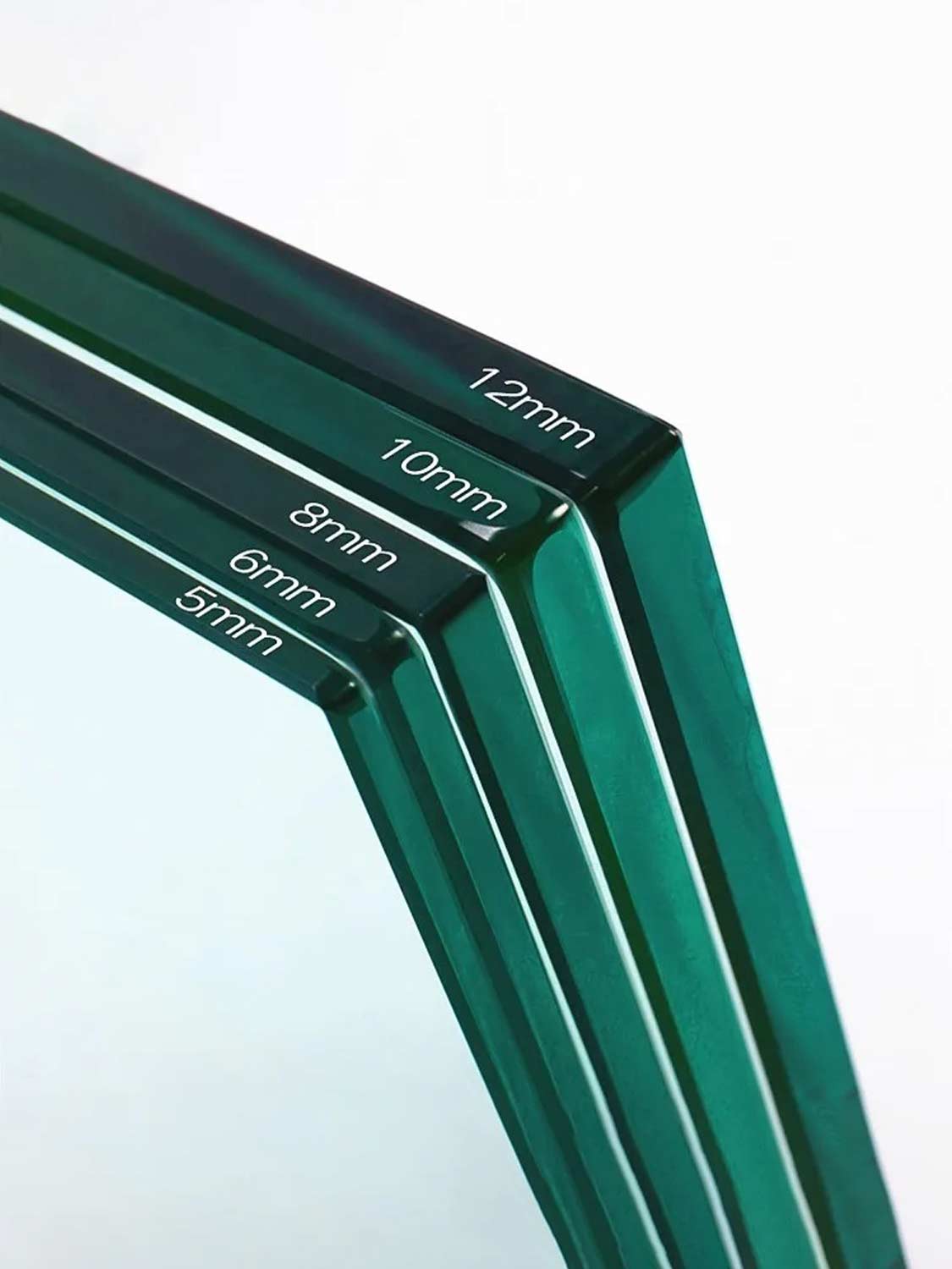 Glass Kinds Explained: Find The Perfect Fit For Your Needs